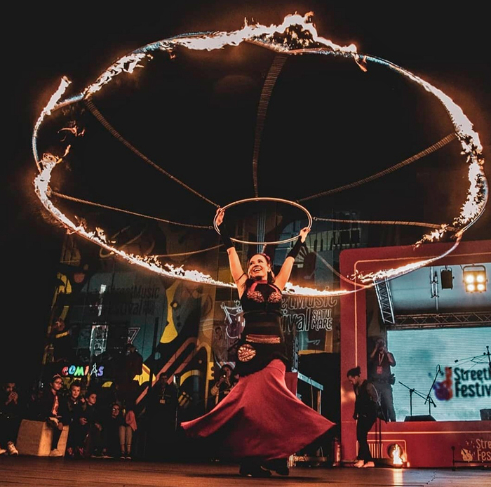 FIRE SHOW :: lumino